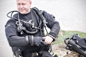 Top 5 Best Drysuit Undergarments of 2024 • The Adventure Junkies