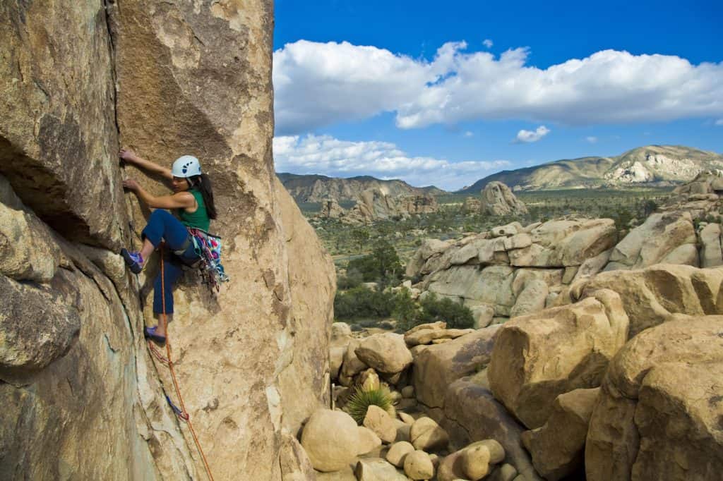 How To Belay: A Practical Guide - The Adventure Junkies
